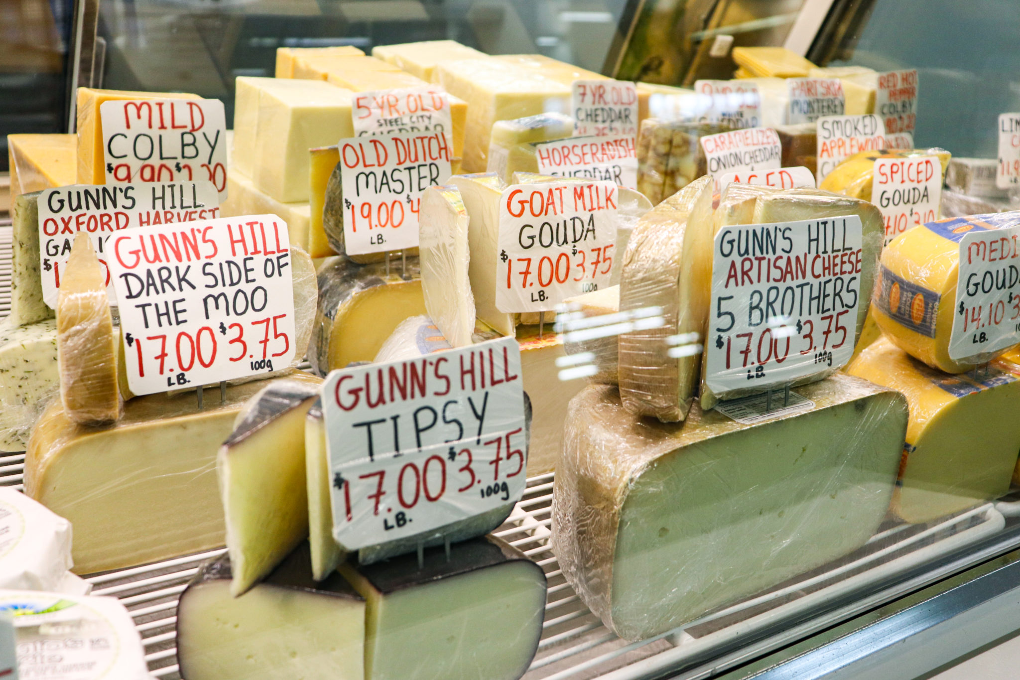 Jantzi Cheese - Hamilton Farmers' Market